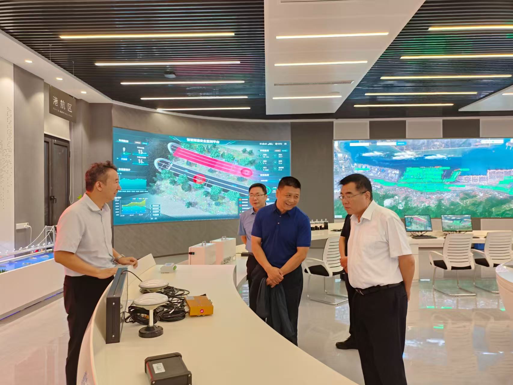 新疆交通职业技术大学来访